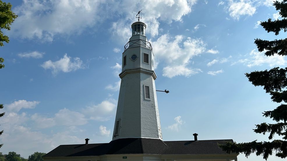 Neenah launches campaign to preserve Kimberly Point Lighthouse for ...