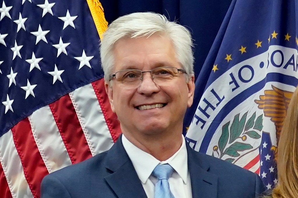 Christopher Waller a top candidate among Trump team to be next Fed ...