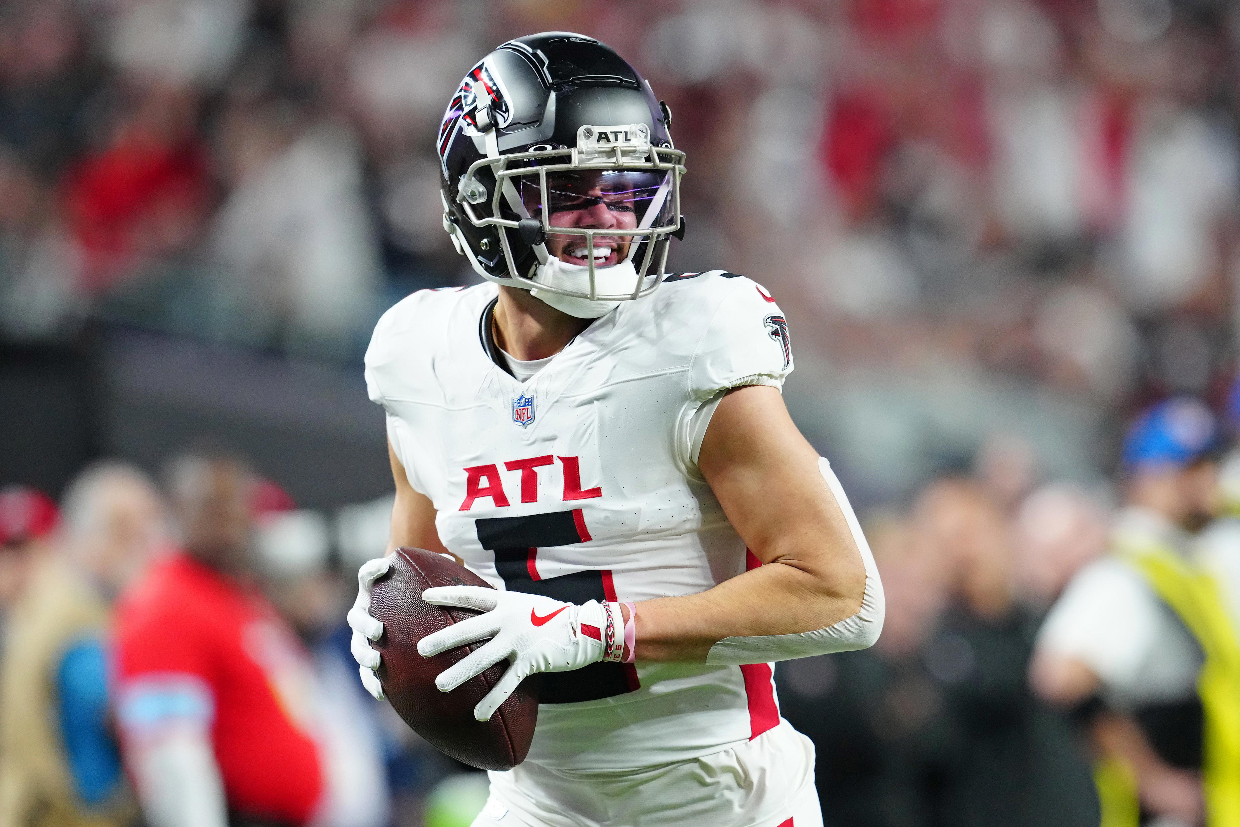 NFL insider: GMs, coaches see Drake London as 'one of the top young ...