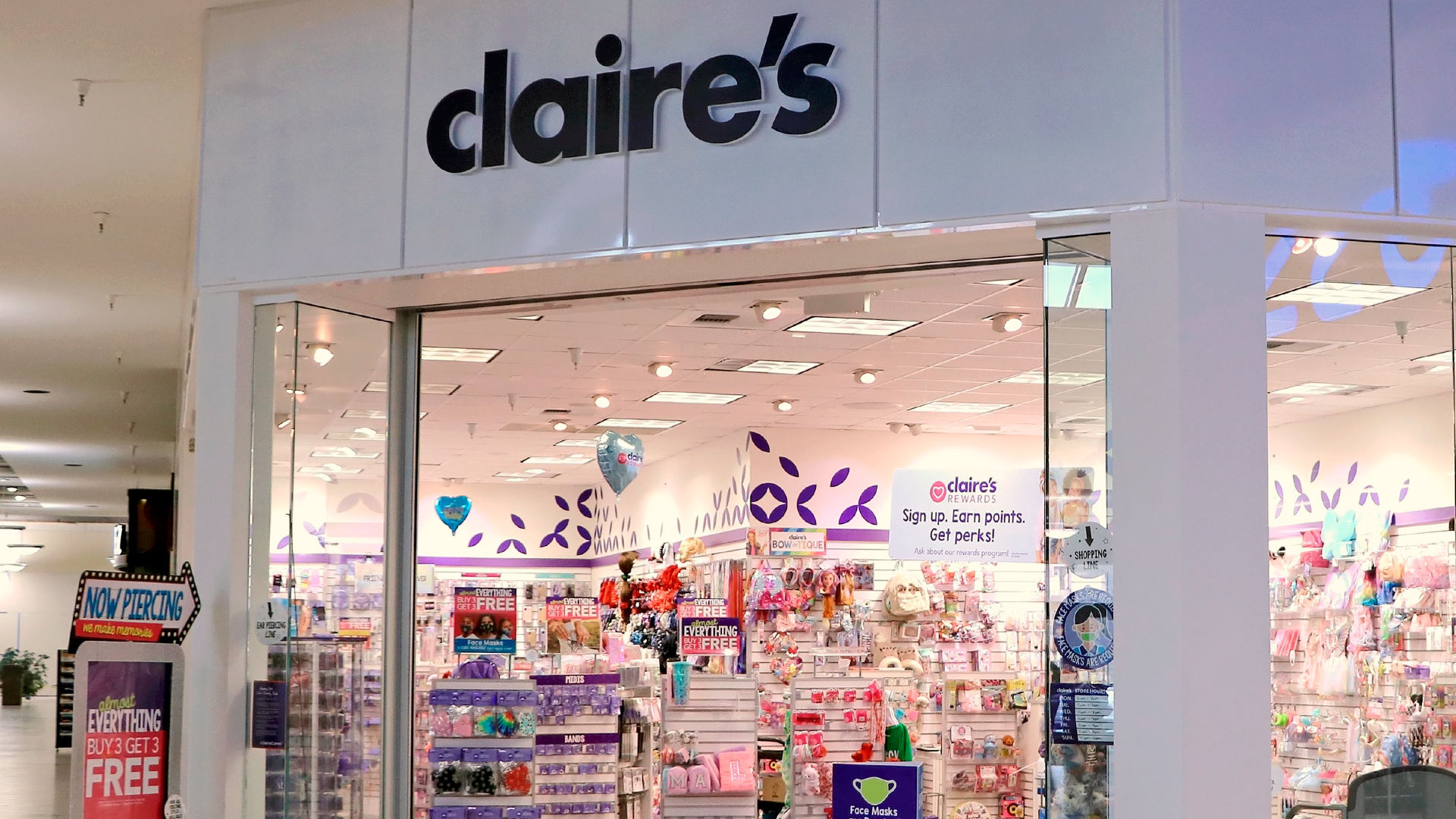 Claire’s to seek creditor protection in Canada, stores to remain open