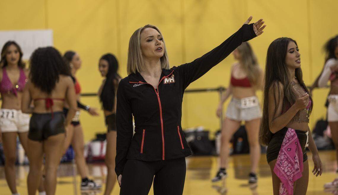 Chelsea Varsaci: Abogada de día y bailarina del Miami Heat de noche
