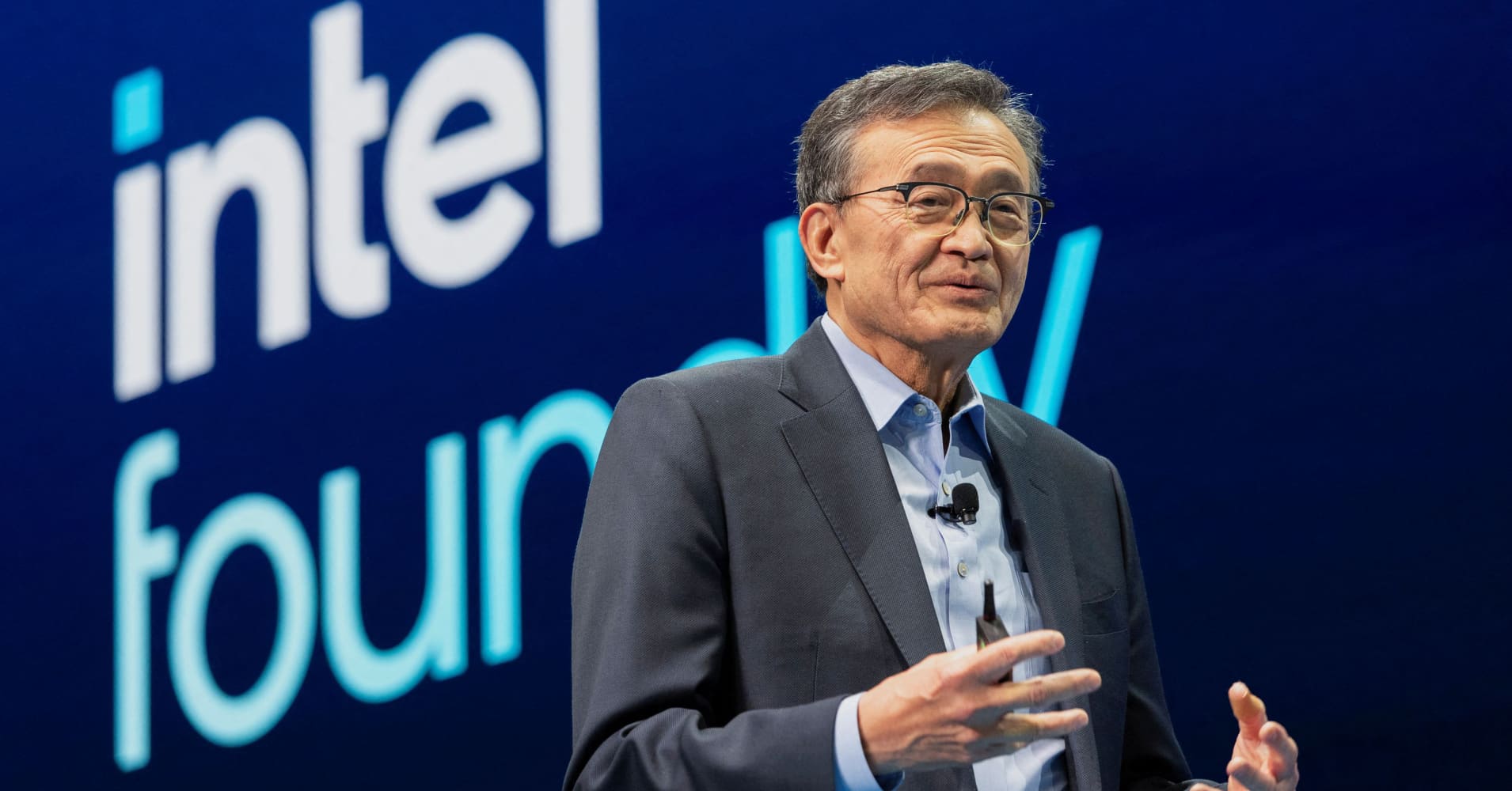 Intel shares drop after Trump calls for CEO to resign immediately