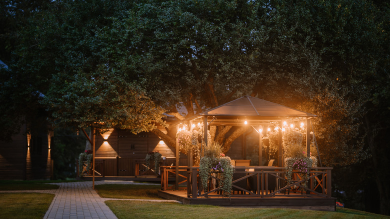 10 Gorgeous Gazebo Ceiling Lighting Ideas That Won't Burn Your Budget