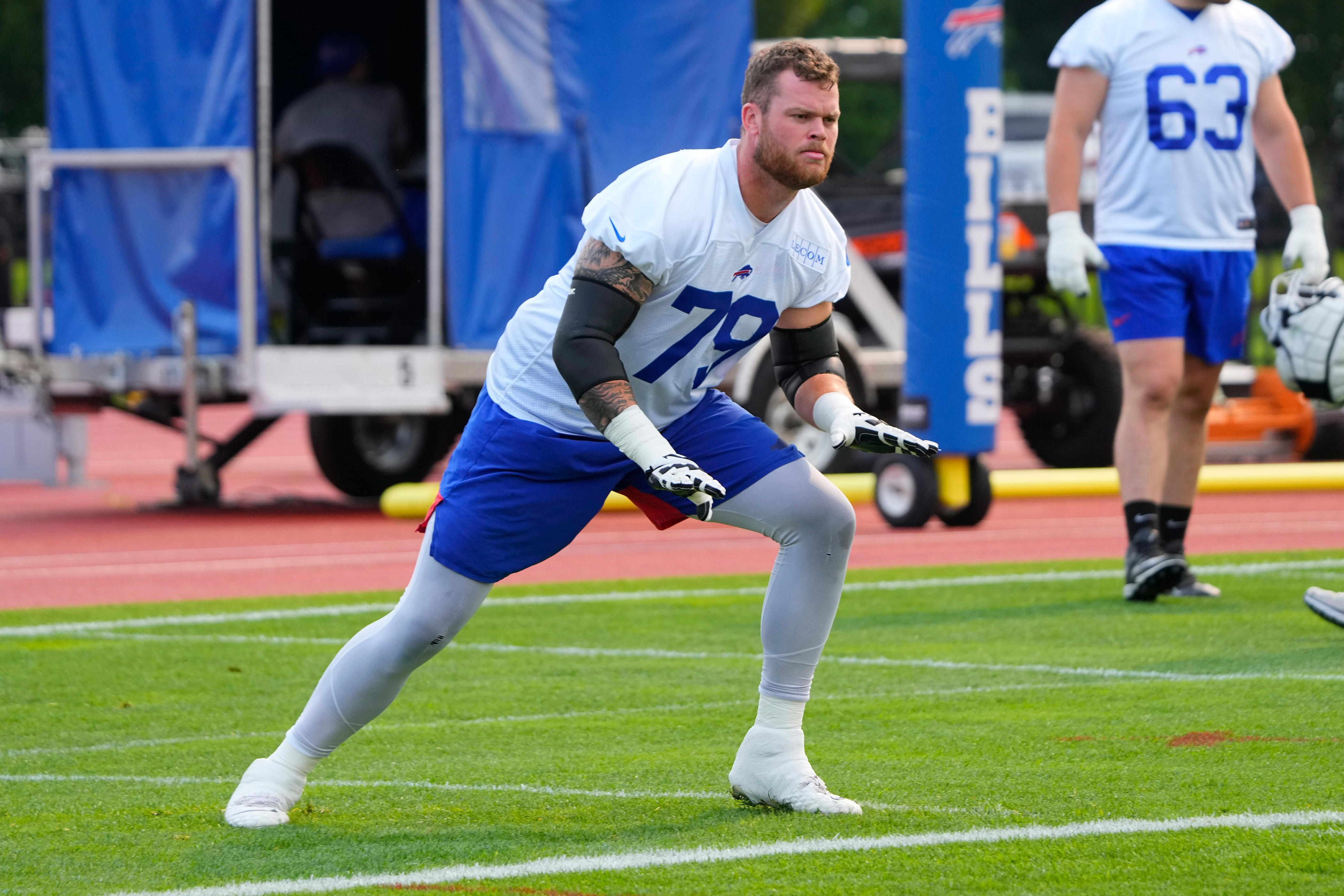 Where is Spencer Brown from? Buffalo Bills player hails from Iowa