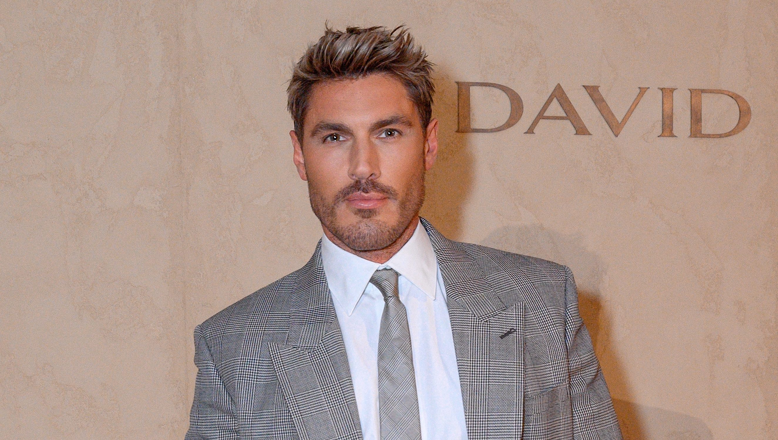 Does Chris Appleton Have an Ex-Wife? All About His Former Partner Kate ...