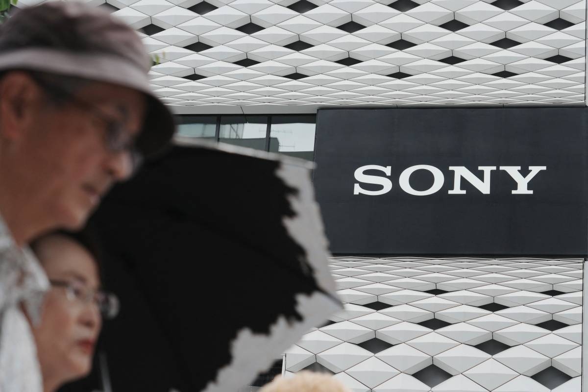 Sony hikes annual profit forecasts by 4%