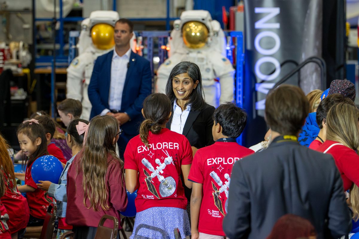 Second Lady Usha Vance teams up with NASA astronaut at space center ...