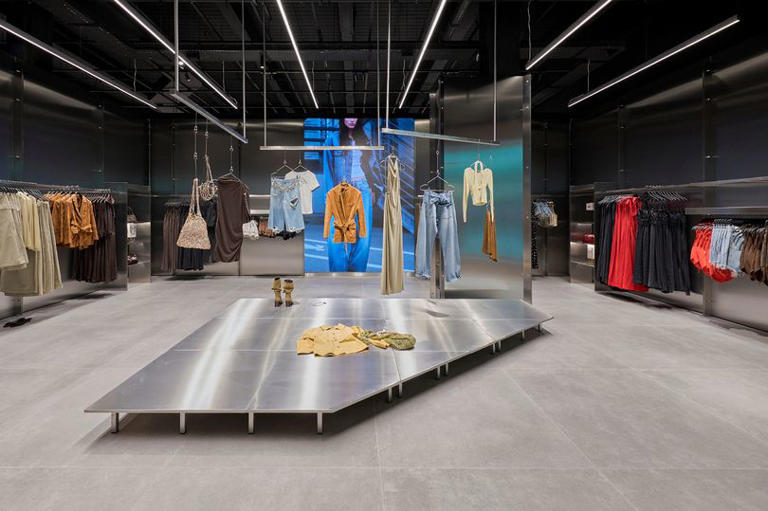 Inside HUGE new Zara at the Trafford Centre which includes big change ...