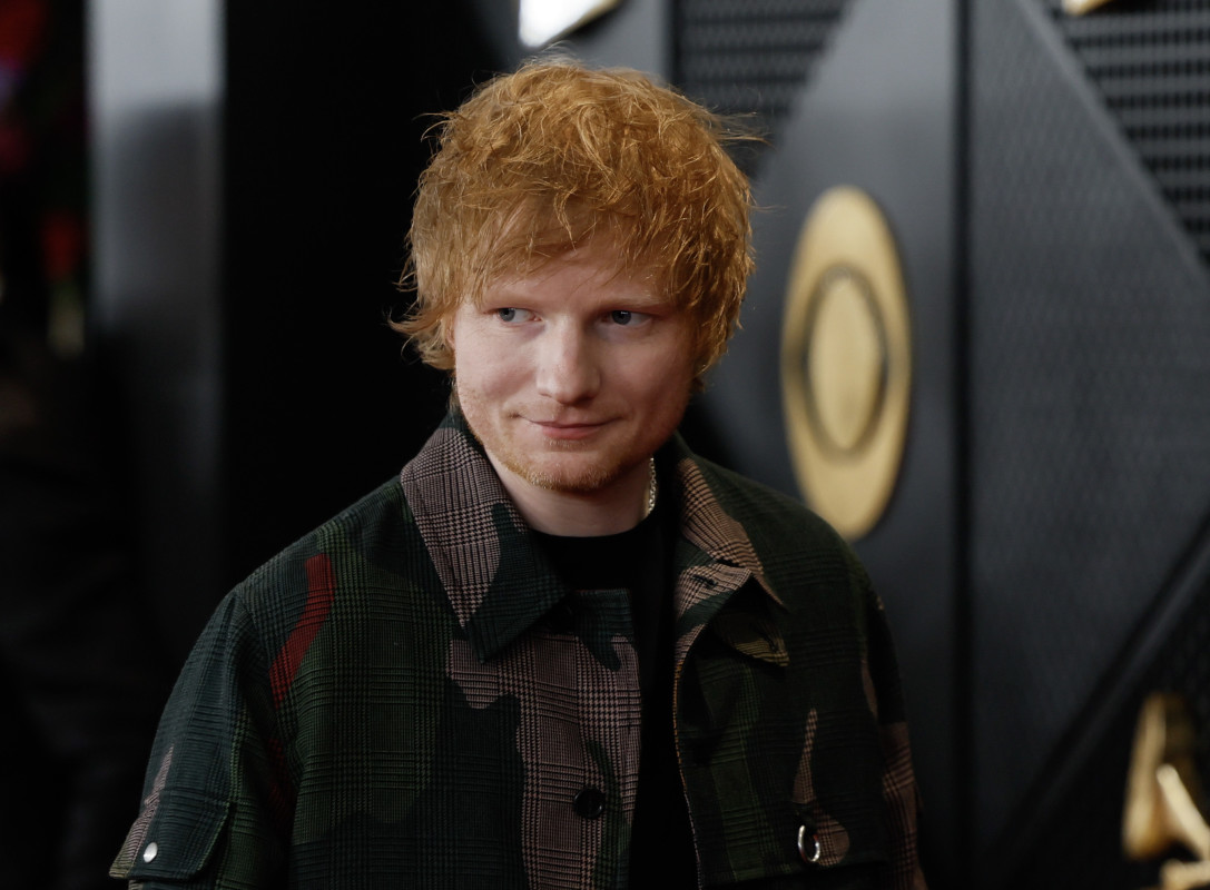 Ed Sheeran Fans Are 'Screaming' Over 'Surreal' Update: 'My Brain Doesn ...