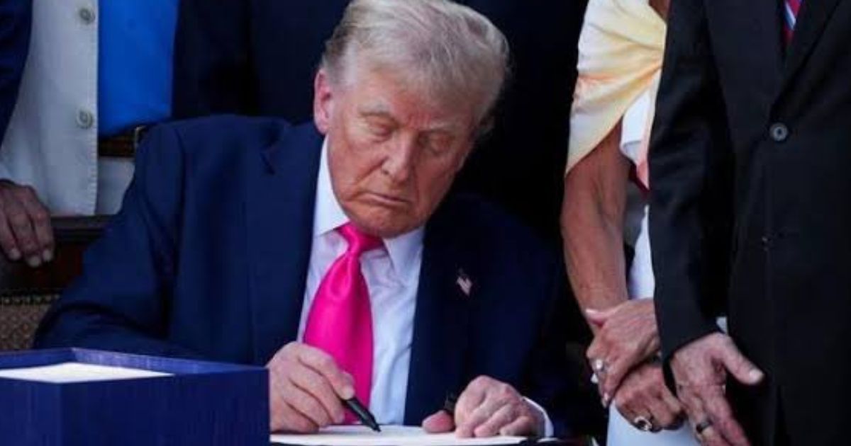 Trump Explodes in Late-Night Rant About Nations ‘Laughing’ at America ...