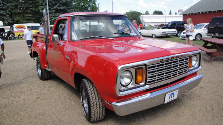 This forgotten Dodge Lil’ Red Express truck was faster than many muscle ...