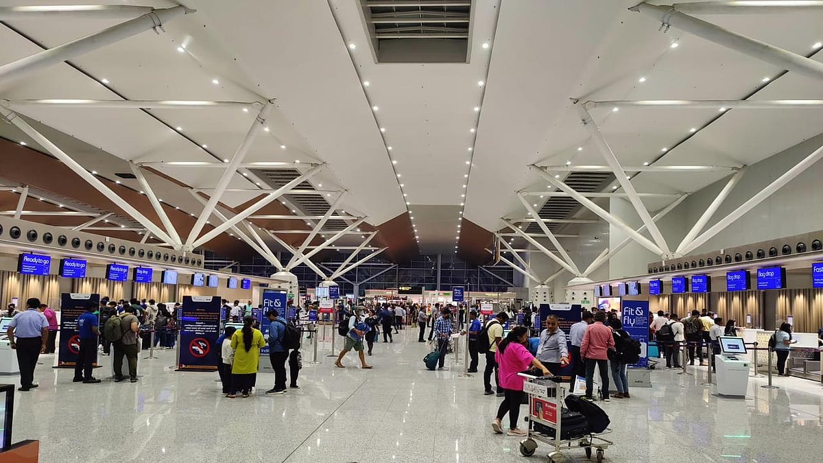 Jammu Airport records 1.61 mn passengers in 2024-25; 188 weekly ...