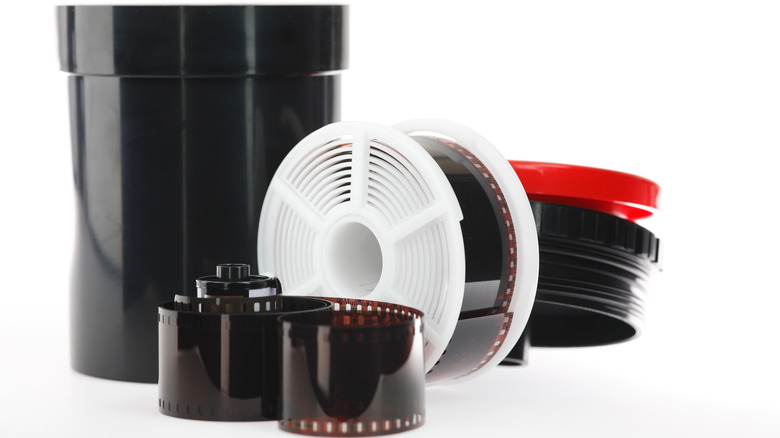 Here's How You Can Develop Film At Home Without A Darkroom