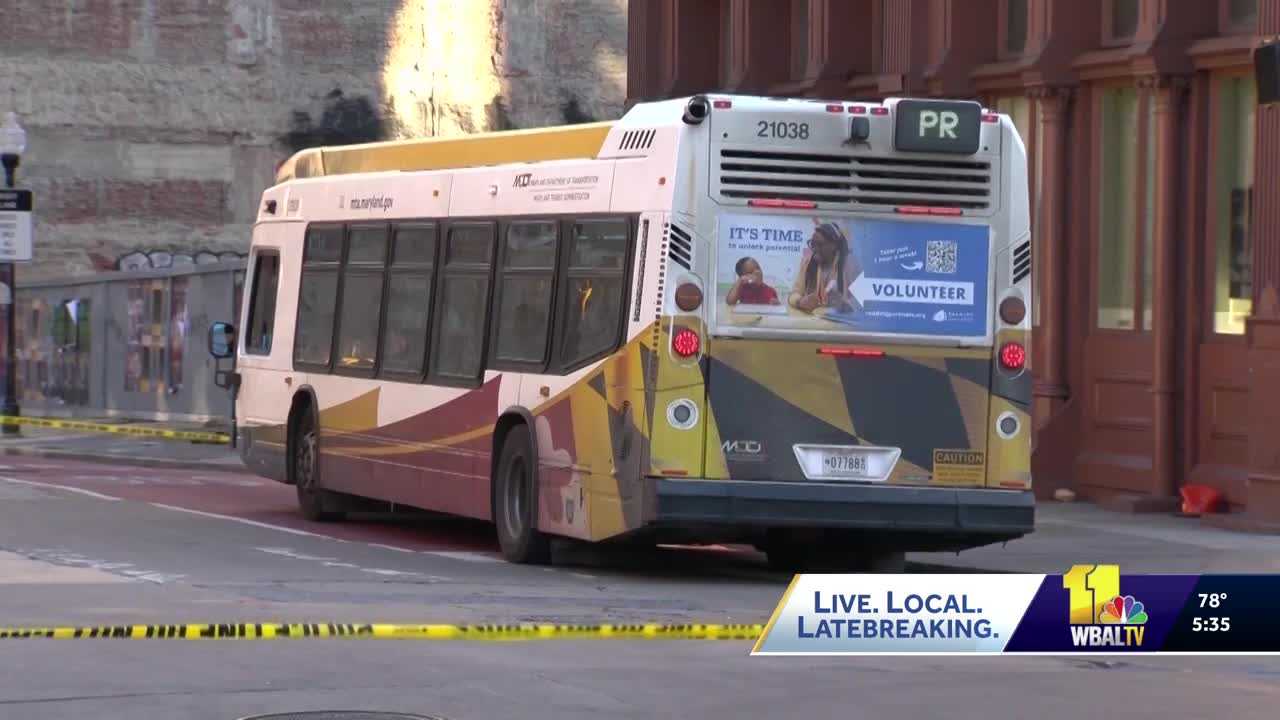 Jury deliberates in trial of man charged with murder on MTA bus