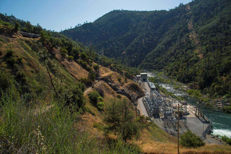 Workers rescued after penstock bursts at New Colgate Powerhouse in Yuba ...