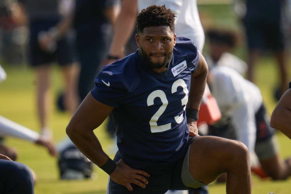 Simone Biles’ husband, Jonathan Owens, gets into skirmish in wild Bears ...