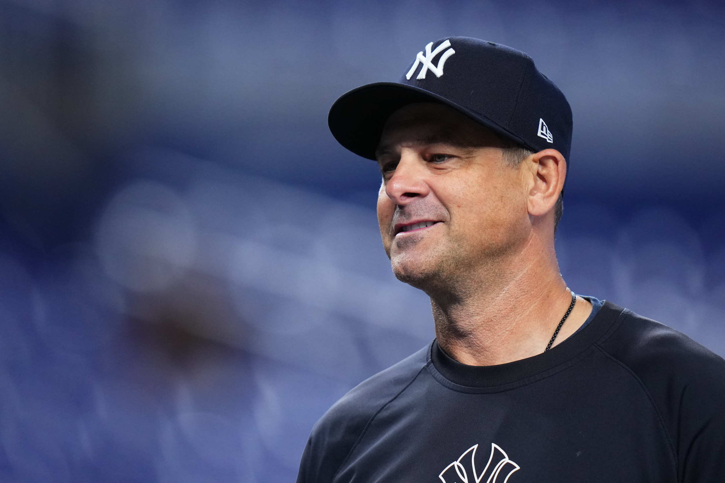 Former Manager of the Year Named Option for Yankees to Replace Aaron Boone