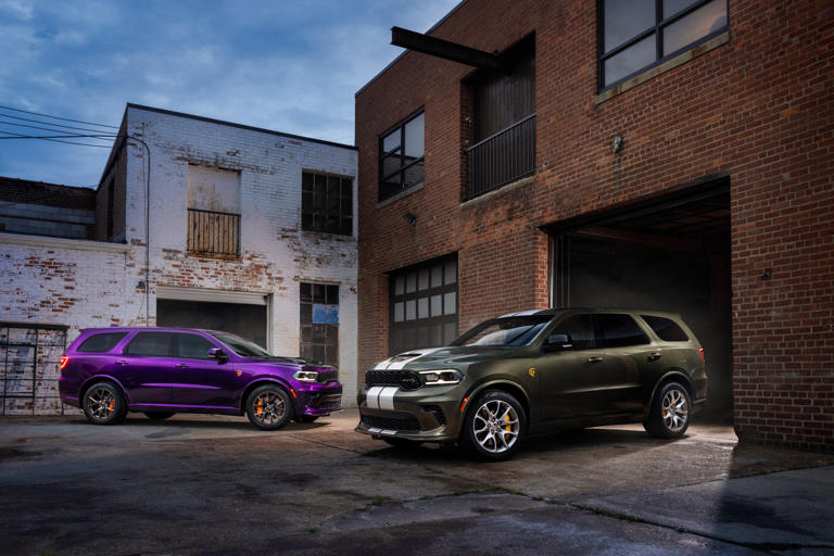 Dodge unveils next generation of Durango SRT Hellcats with Jailbreak ...