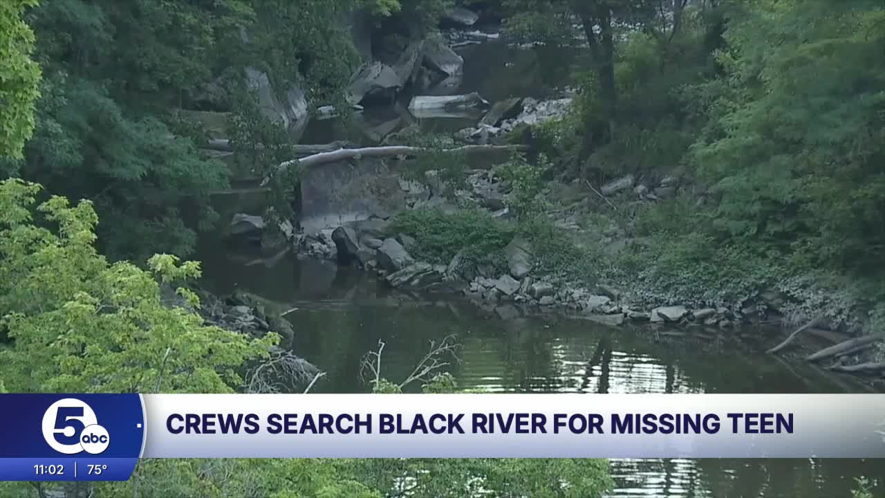 Crews search Black River for missing teen