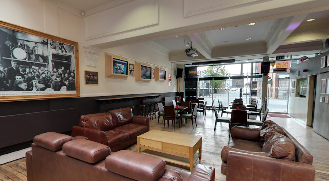 11 best grassroots music venues in Manchester for some festive fun