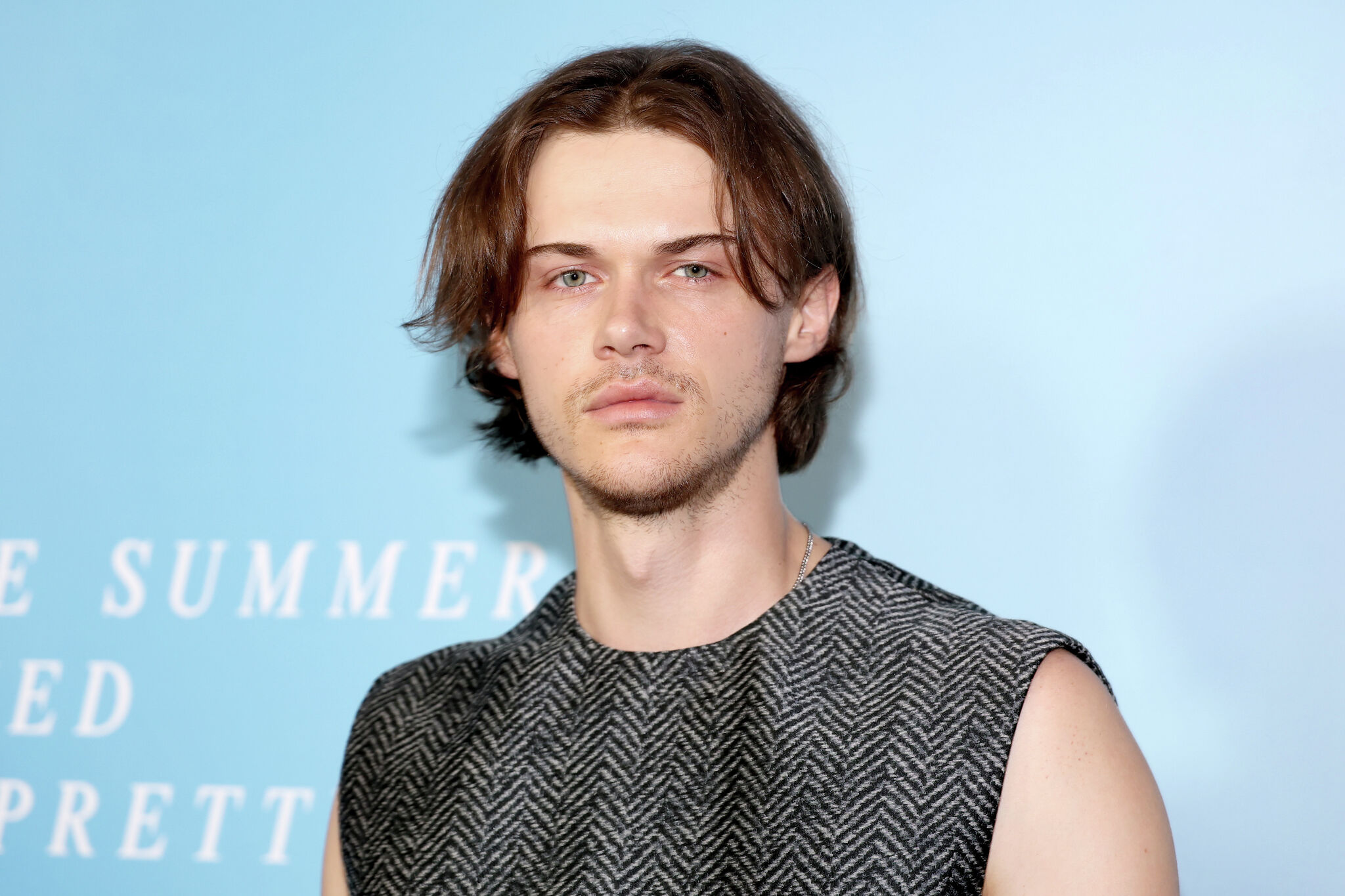 CT actor, 'The Summer I Turned Pretty' star, featured in Panera Bread ad