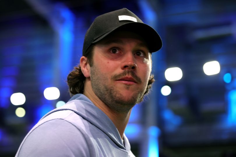 Josh Allen makes his position perfectly clear on Bills contract standoff