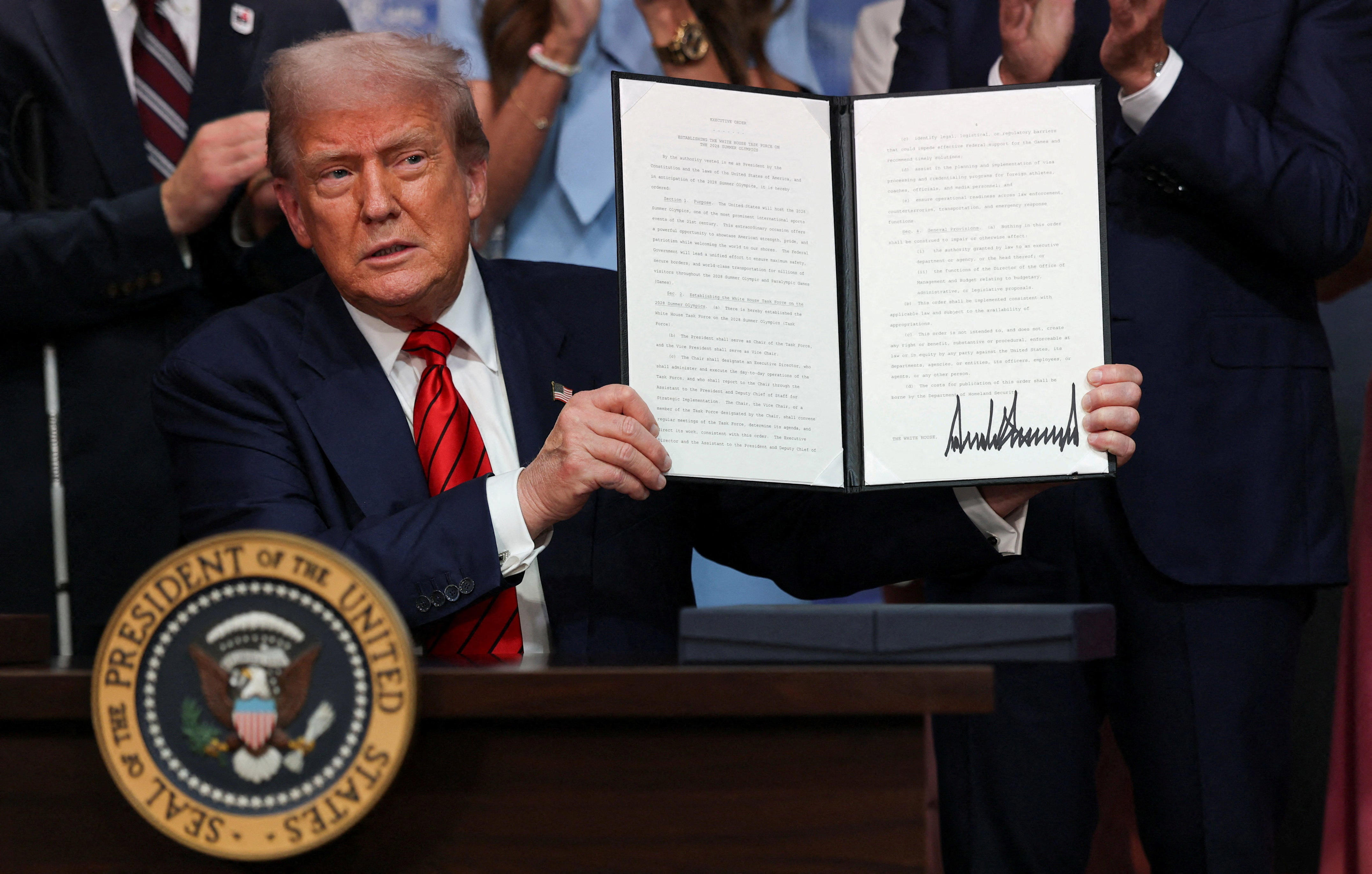 Trump's latest executive order banning 'debanking' takes aim at an ...