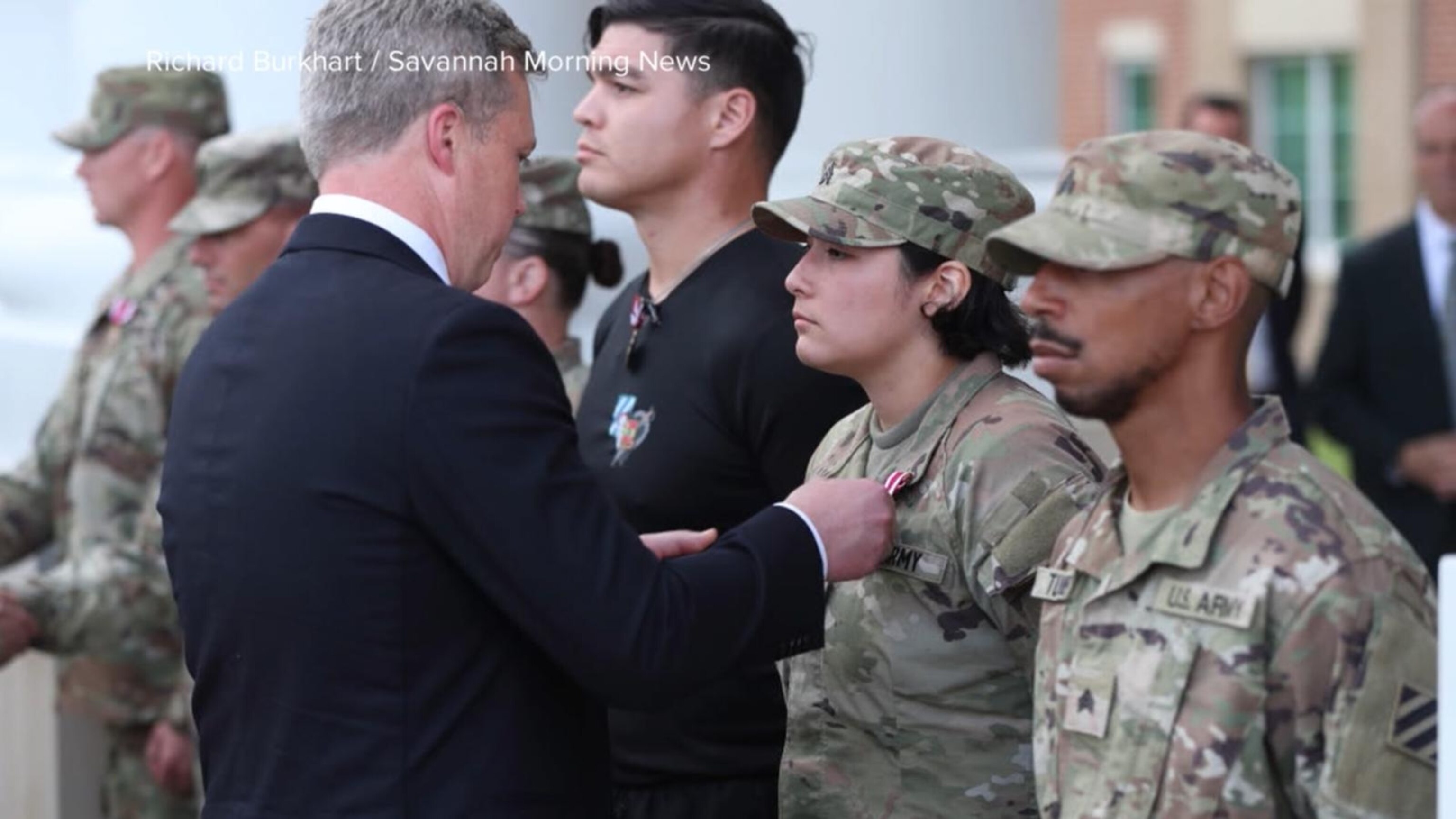 Soldiers hailed as heroes for confronting Fort Stewart suspect and ...