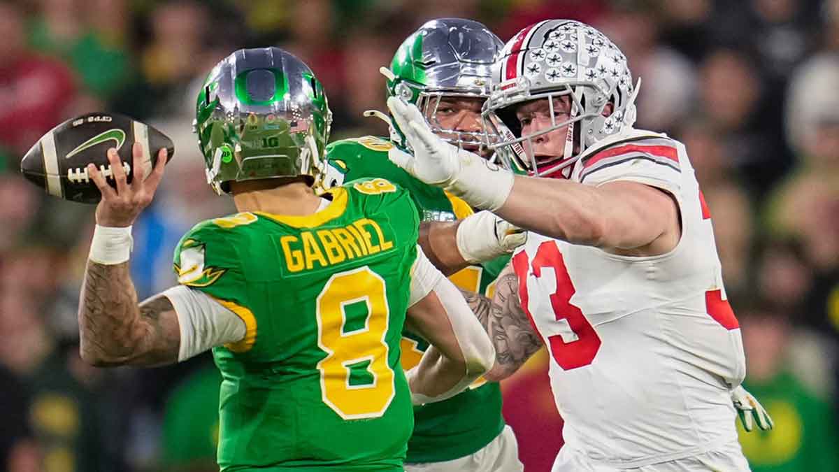 Dan Lanning breaks down ‘explosive’ tendencies of Oregon offense