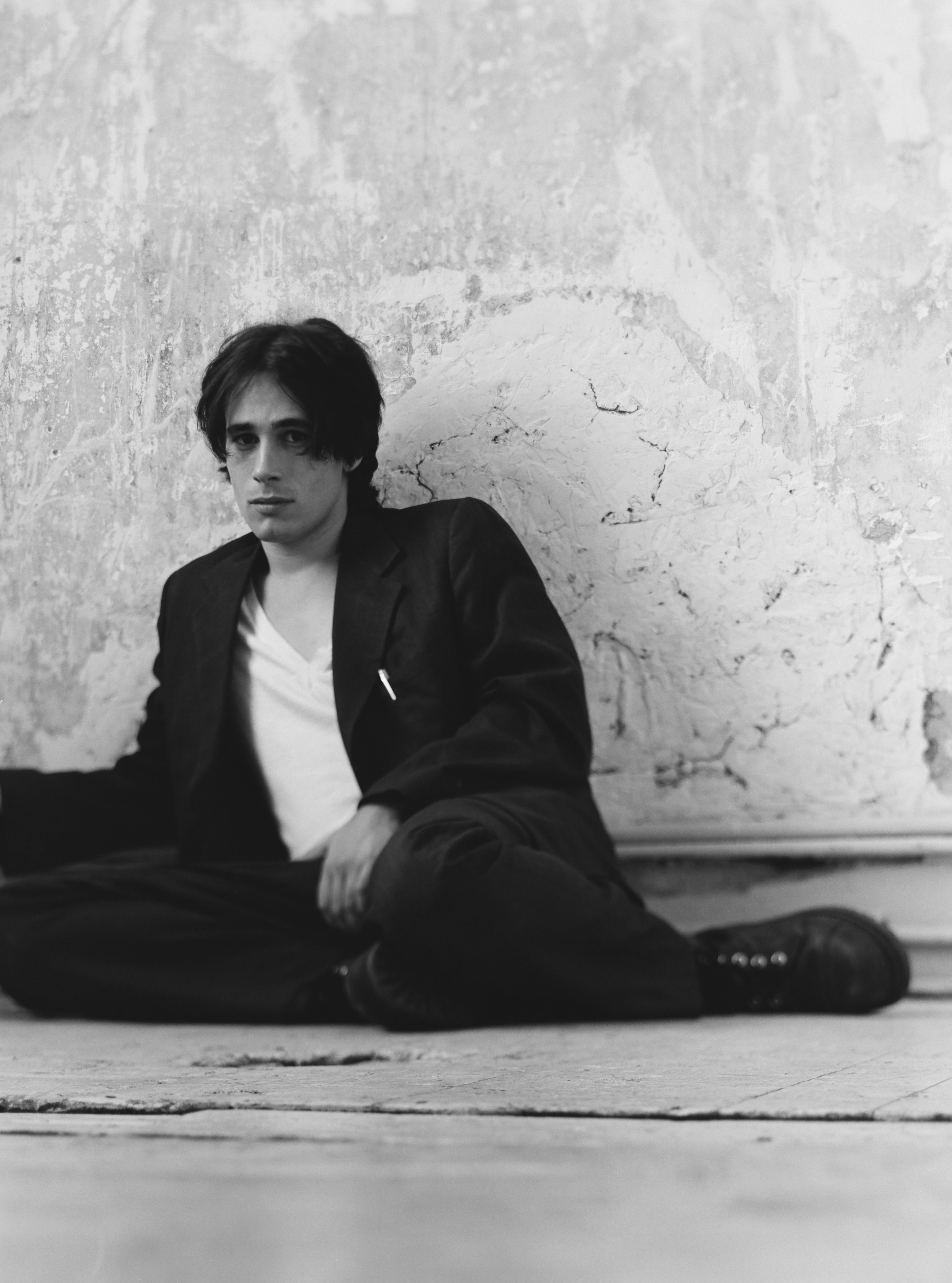 The Untold Story of Jeff Buckley's Soulful Rise & Sudden Loss (EXCL)