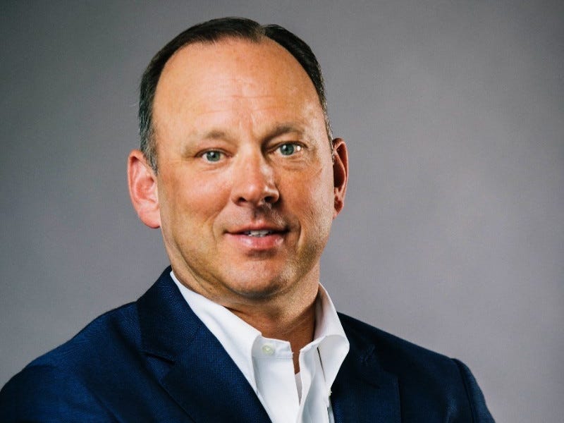 Smashburger's new CEO wants to flip the script on the burger chain's ...