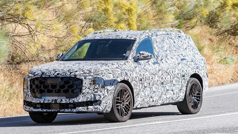 Audi boss thinks new R8 with a Lamborghini engine is a 'good idea'