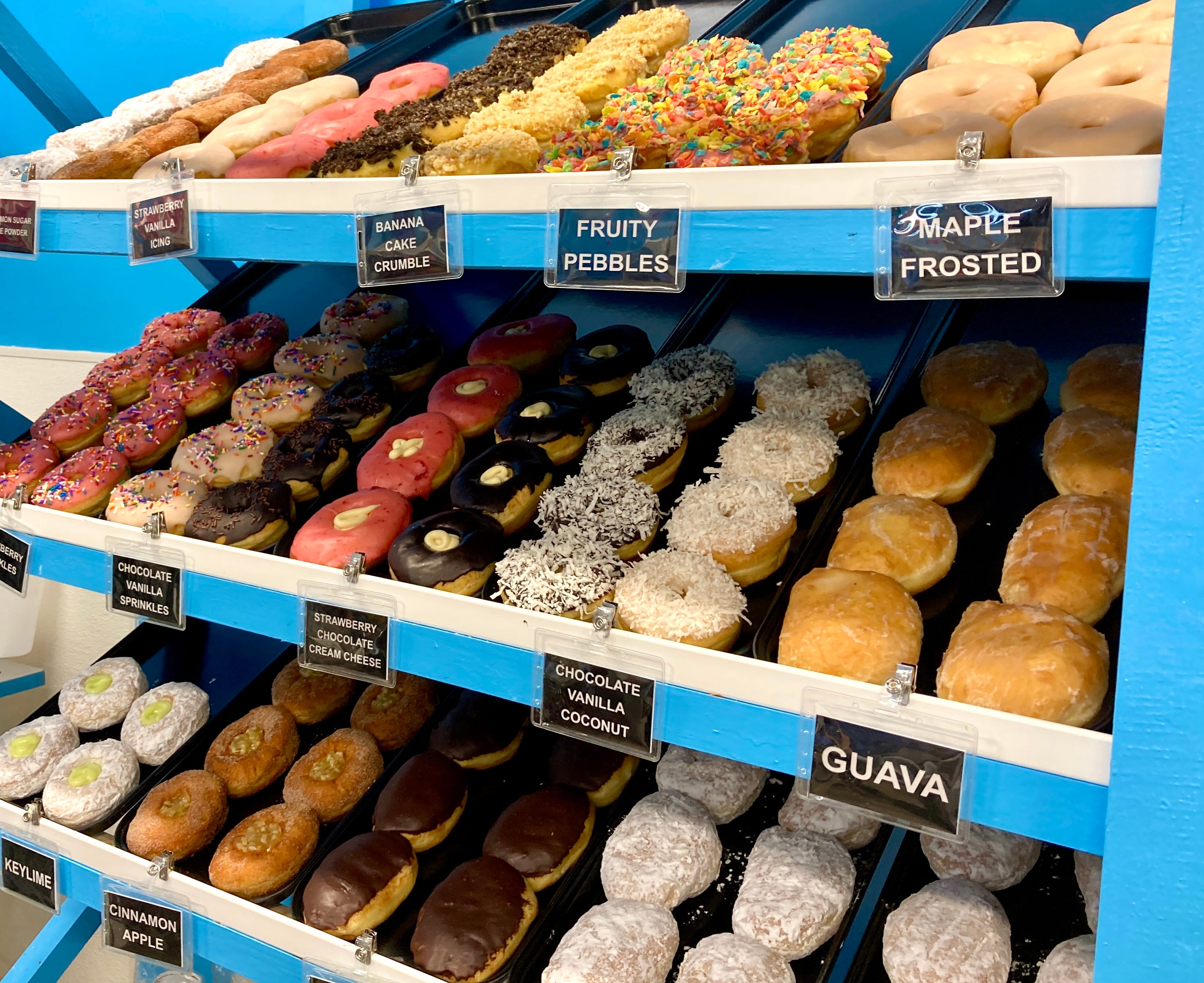 Hot water issue stops service for a day at Columbia doughnut shop ...