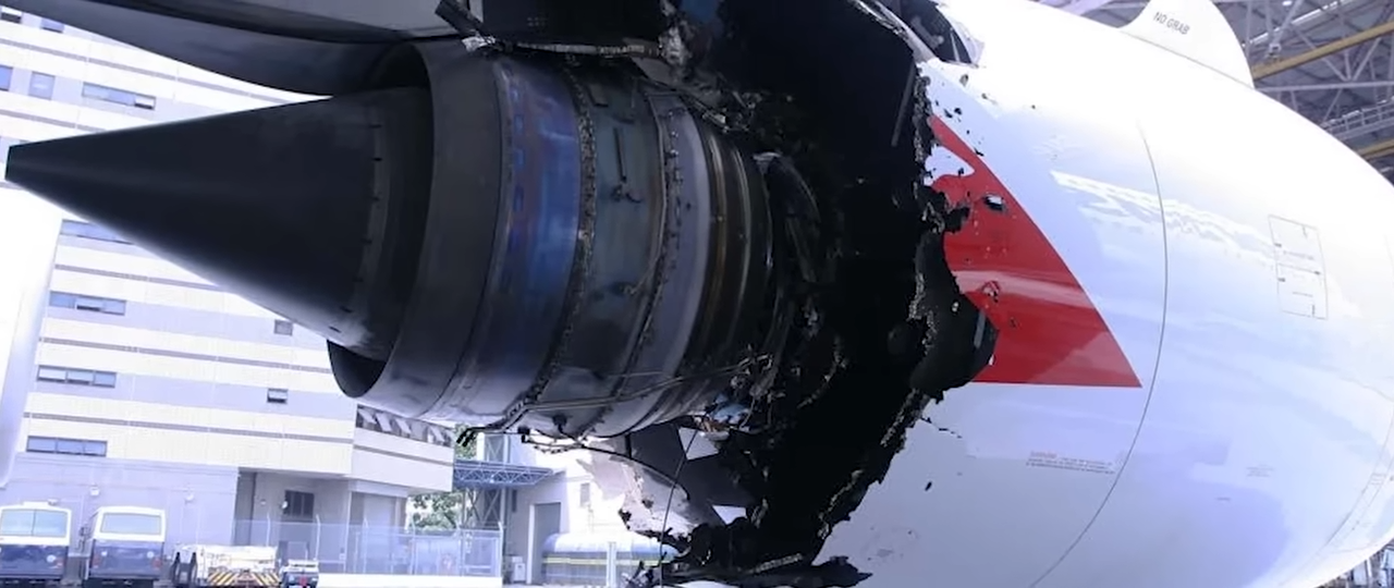 Airbus A380 Engine Explodes After Takeoff! 500 Lives at Risk, Qantas 32
