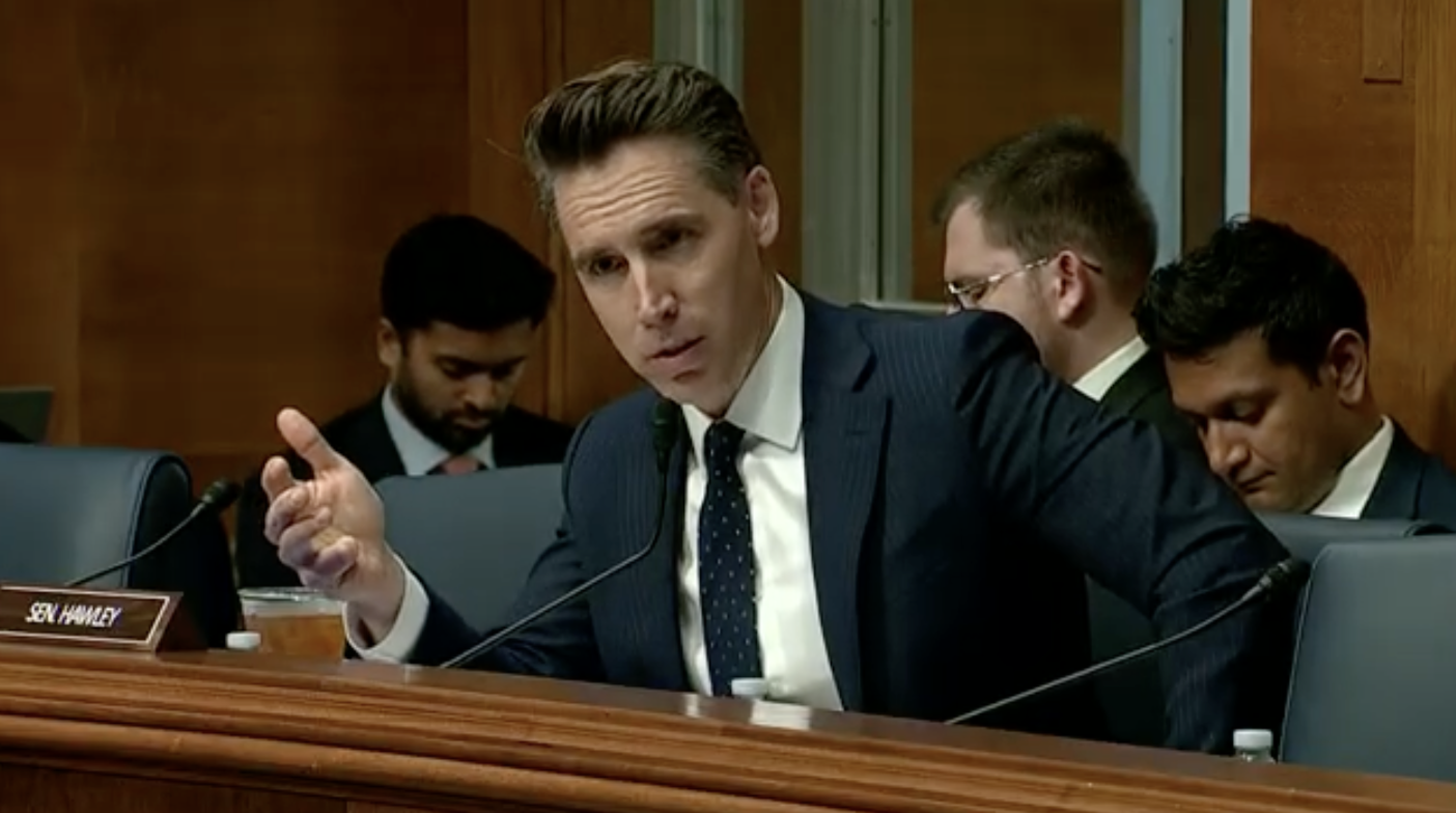 'Do You Think It's Time To Change That?': Josh Hawley Rails Against Pharmaceutical Advertising ...