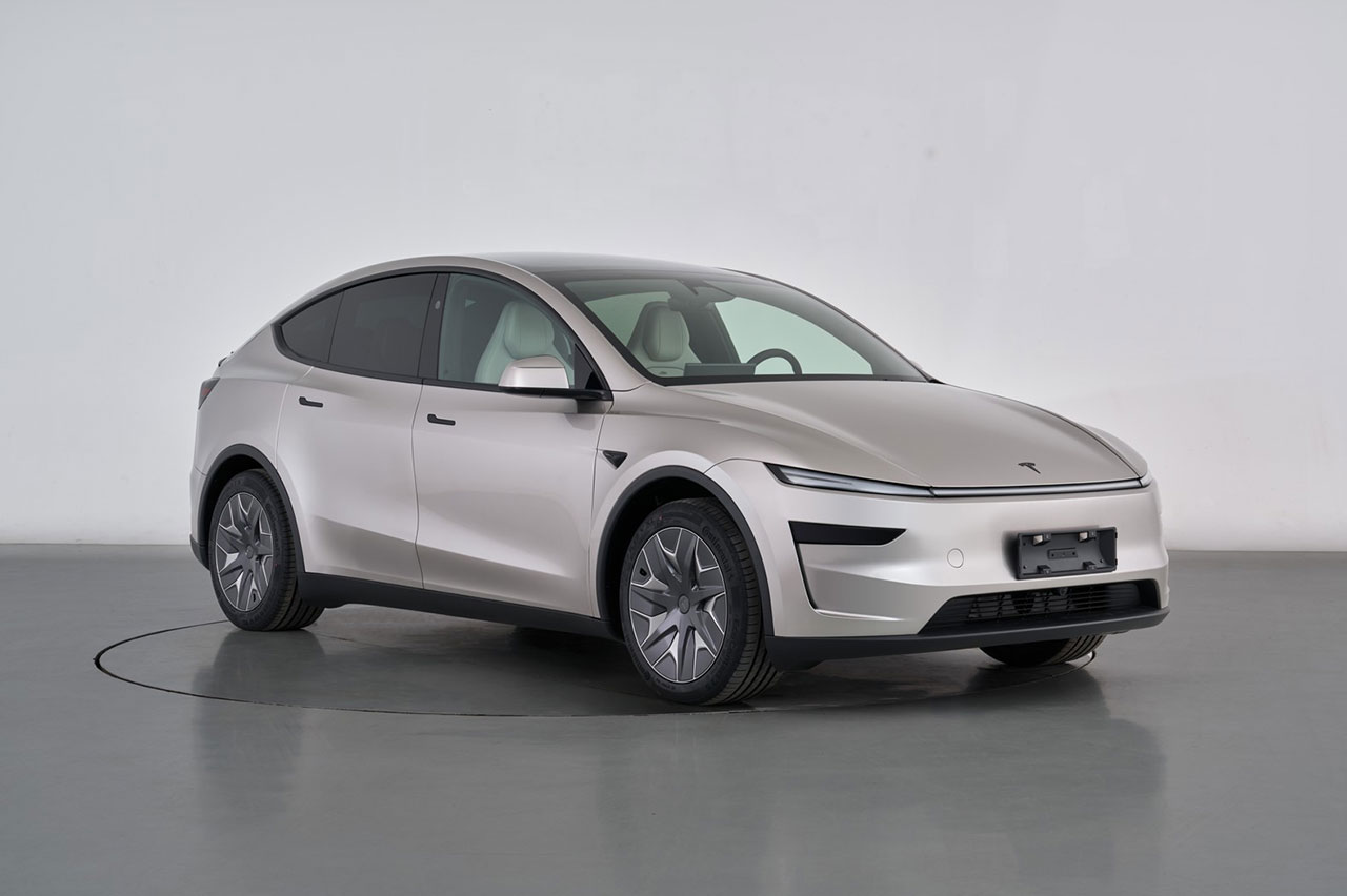 Tesla Model Y passo lungo: il SUV a 6 posti con batteria LG da 82 kWh e ...
