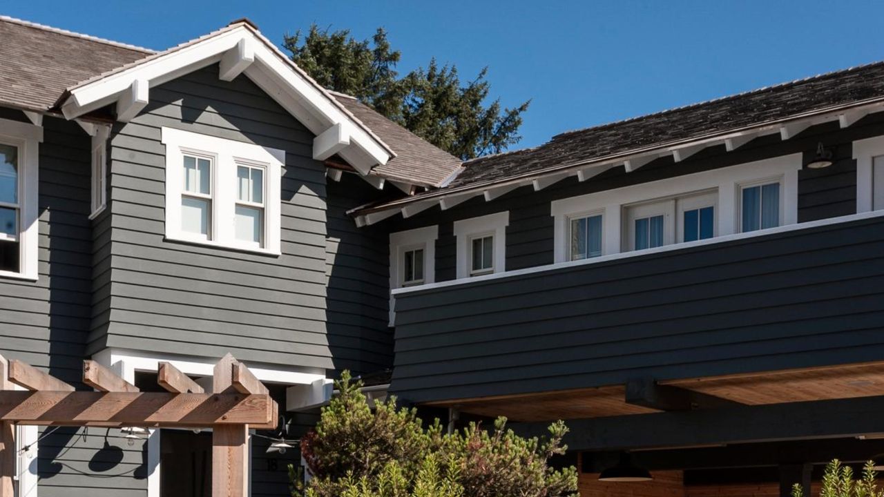 5 Exterior Paint Mistakes to Avoid If You Don't Want Your House to ...