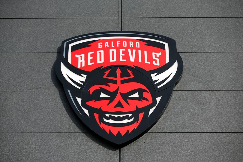 Salford Red Devils make SIX signings for Hull FC clash as 'dire' unpaid ...