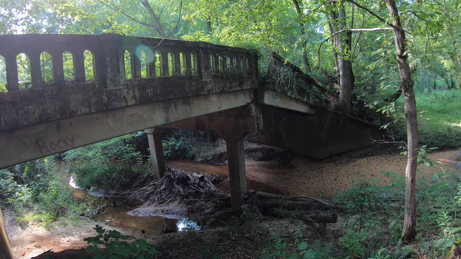 Metal detecting a 1926 bridge with a secret gold legend