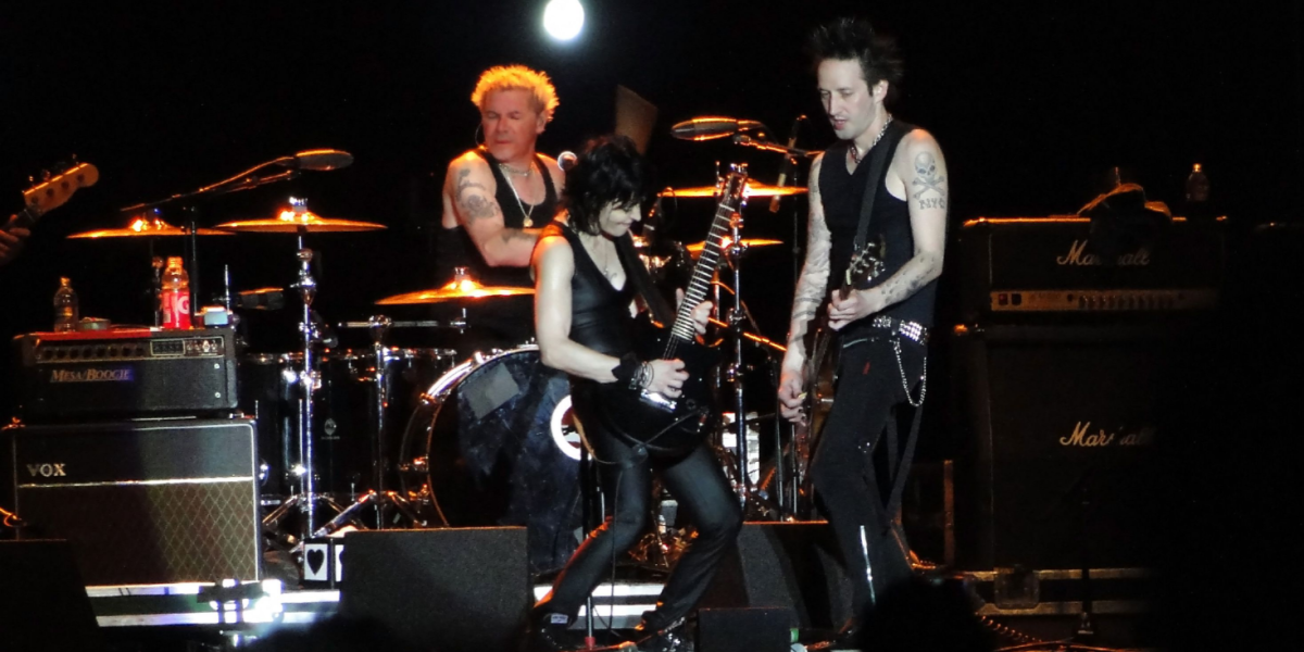 Another 7 famous songs that are actually cover-versions