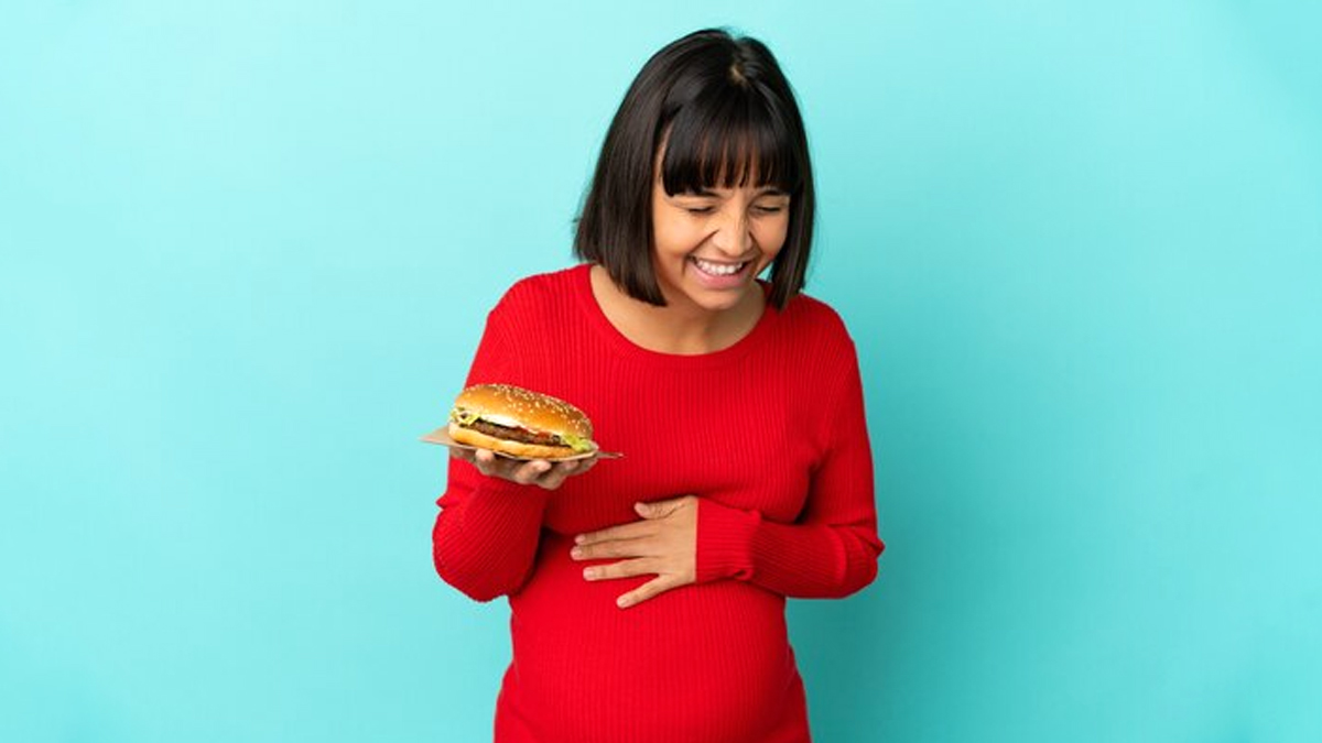 Some Food Poisoning Can Be Contagious: 5 Tips To Prevent It From Spreading