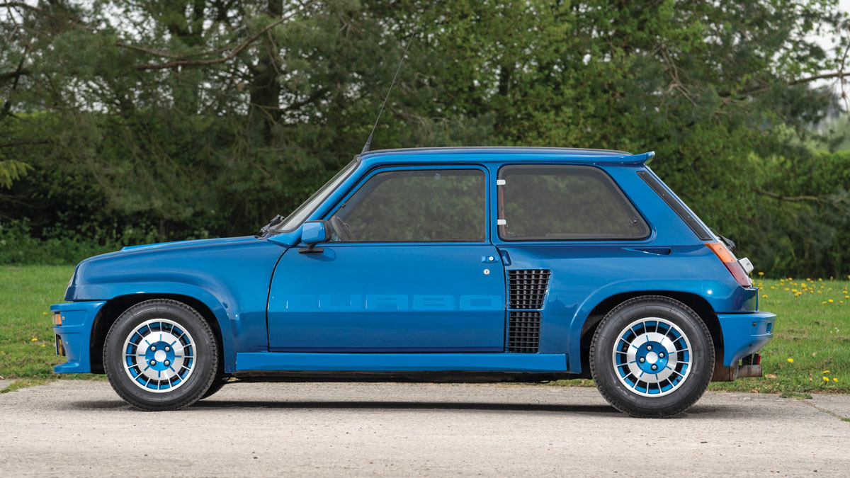 A 1980 Renault R5 Turbo 1 in Photos