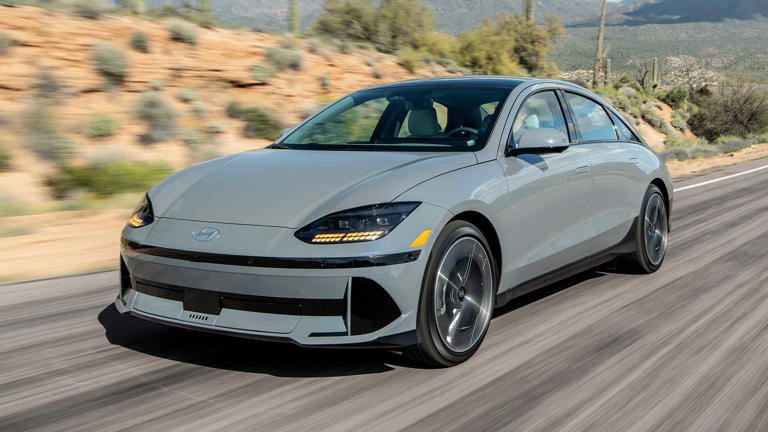 Most Common Car Colors: 5 Colors Buyers Can't Get Enough Of