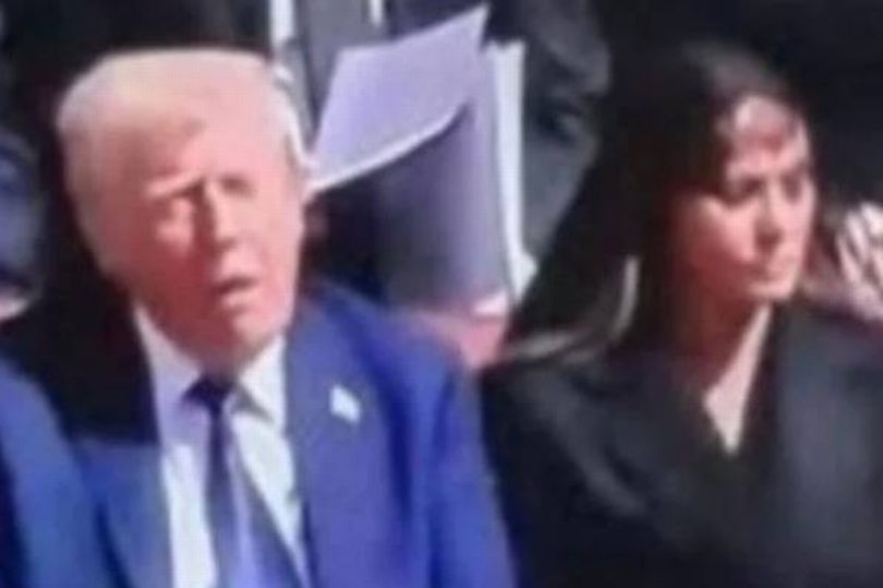 Donald Trump shows 'classic signs' of horror disease as expert warns ...