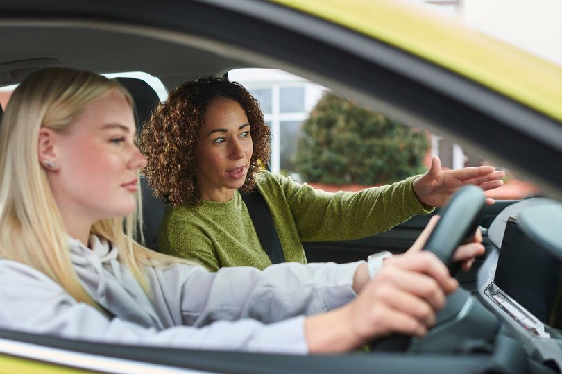 Driving instructor shares 'clever' way to stop tailgaters without ...
