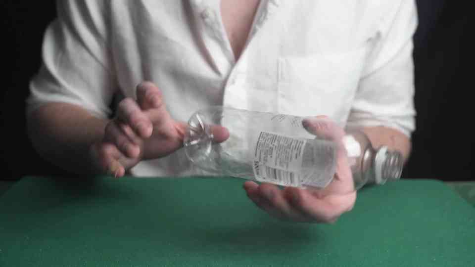 7 EASY But INSANE Magic Tricks – Learn Now!