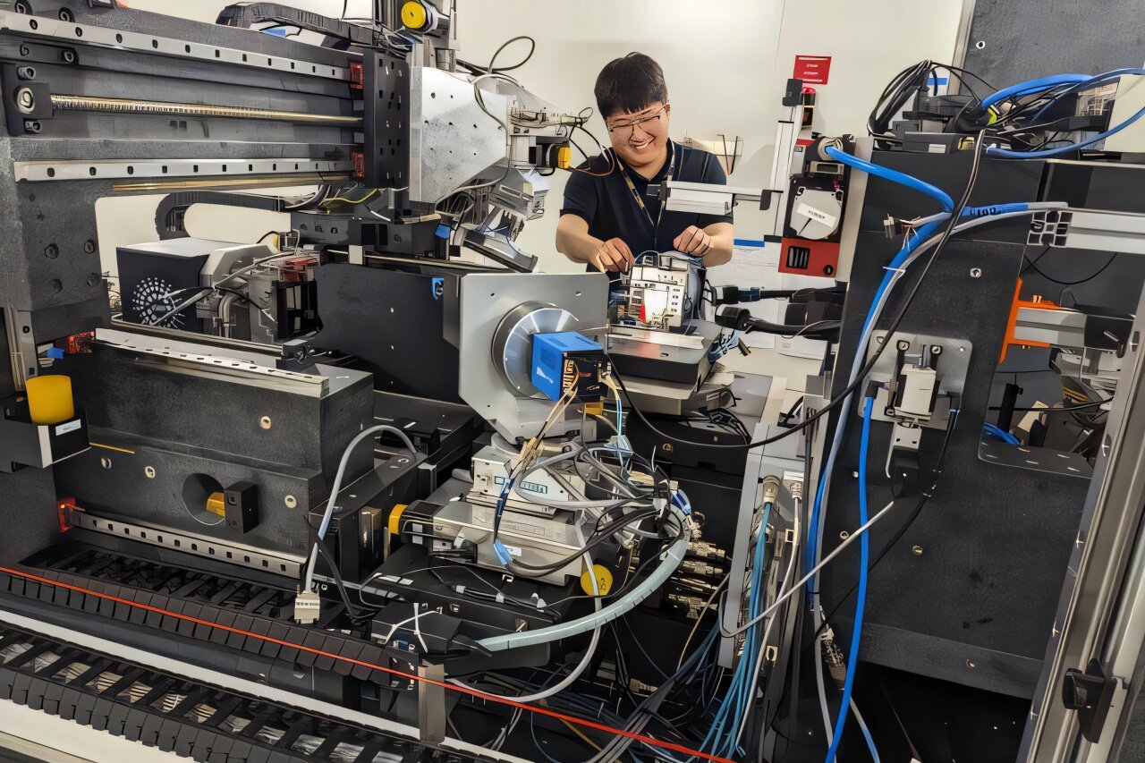 First 3D look at strength-boosting 'twinning' behavior in lightweight magnesium alloy