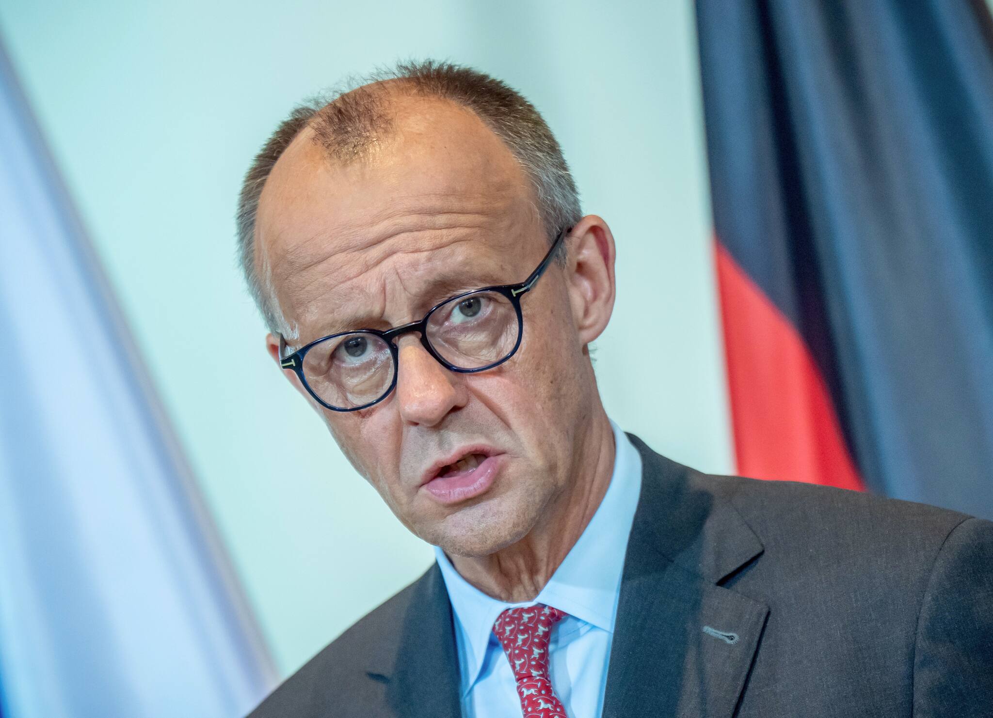 Friedrich Merz verteidigt Waffenlieferstopp an Israel im ARD-Interview