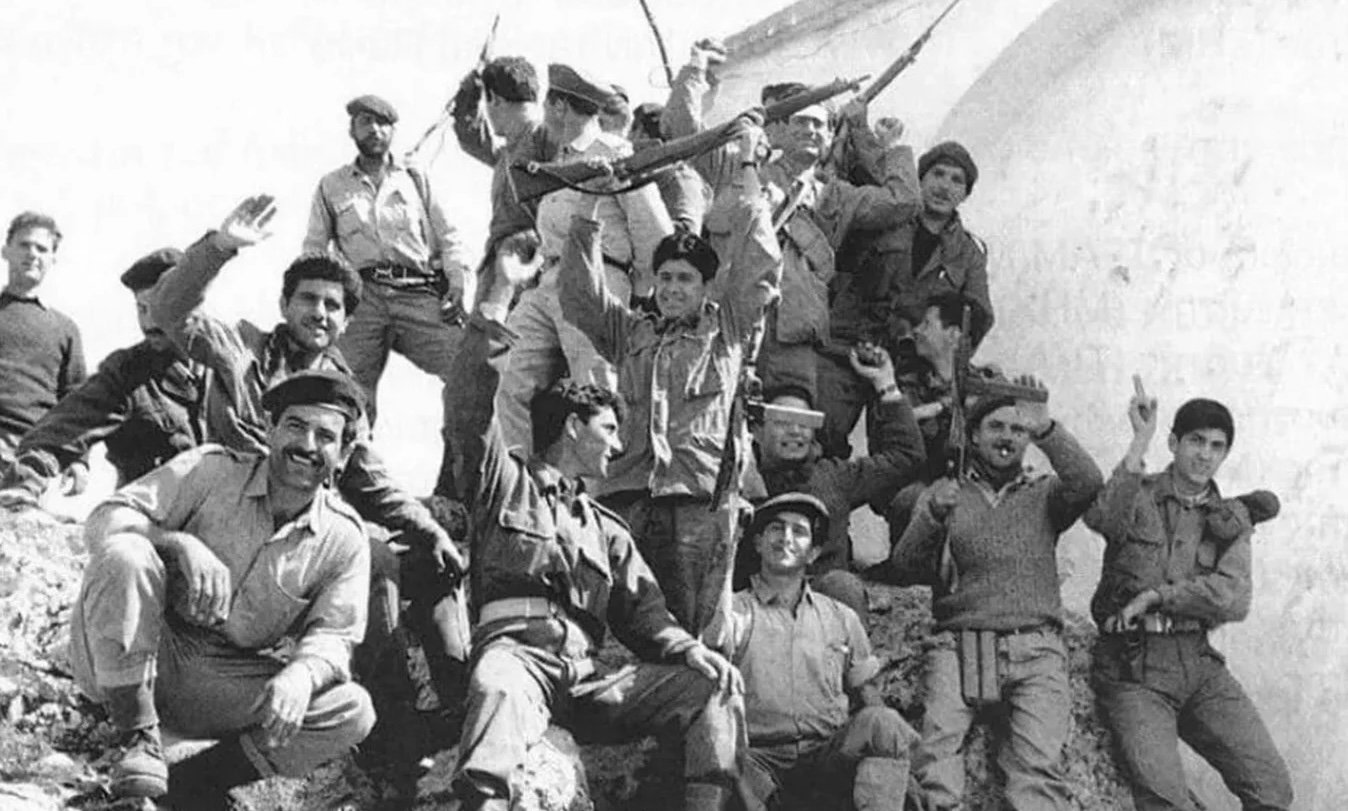 8 Αυγούστου 1964: Μάχη της Τηλλυρίας στην Κύπρο – Τουρκική πρόβα για ...