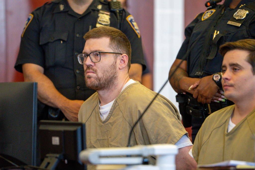 Crypto bro ratted out partner, begged cops to ‘call my mom’ after ...